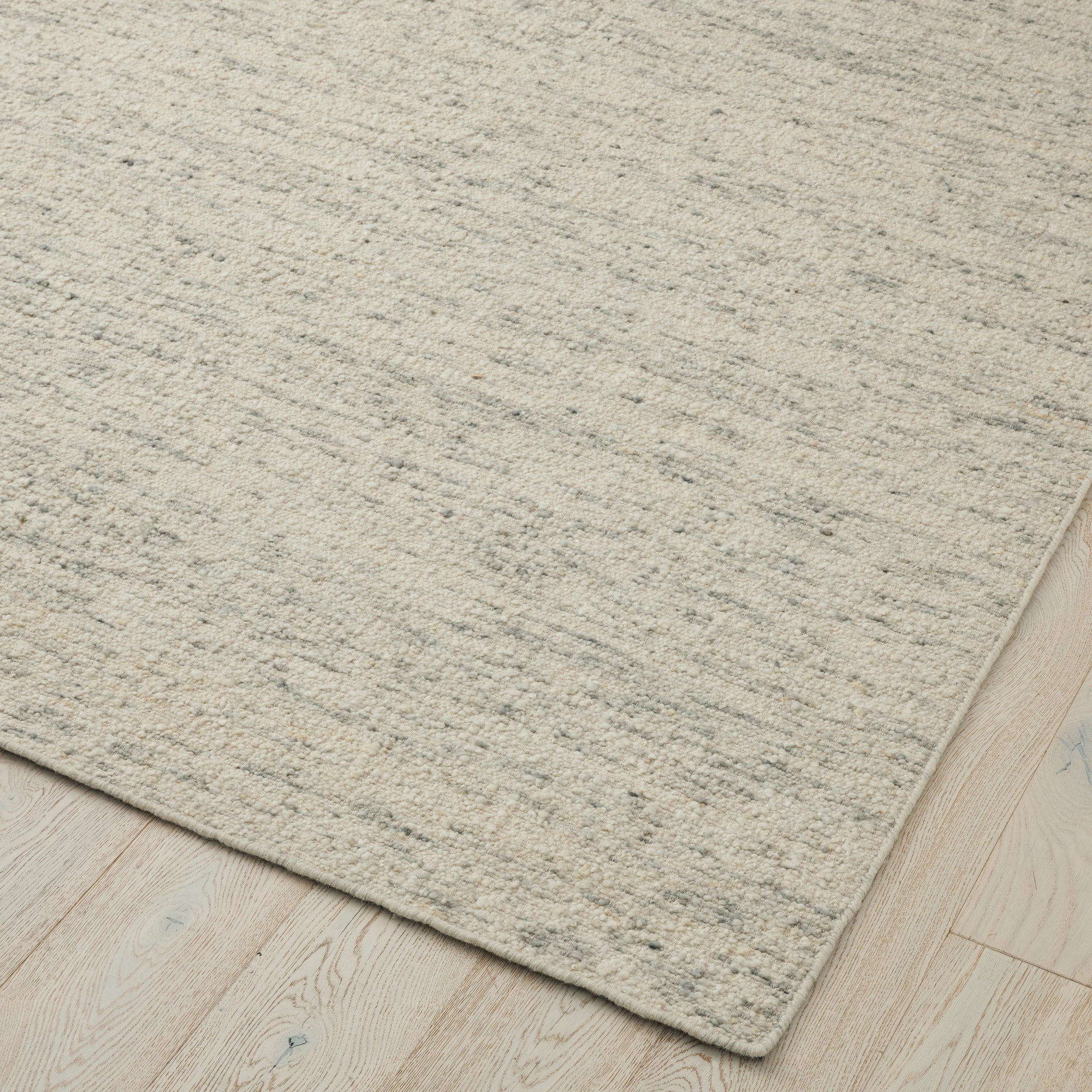 Henley Handwoven Chunky Textured Boucle Look Rug Pelican